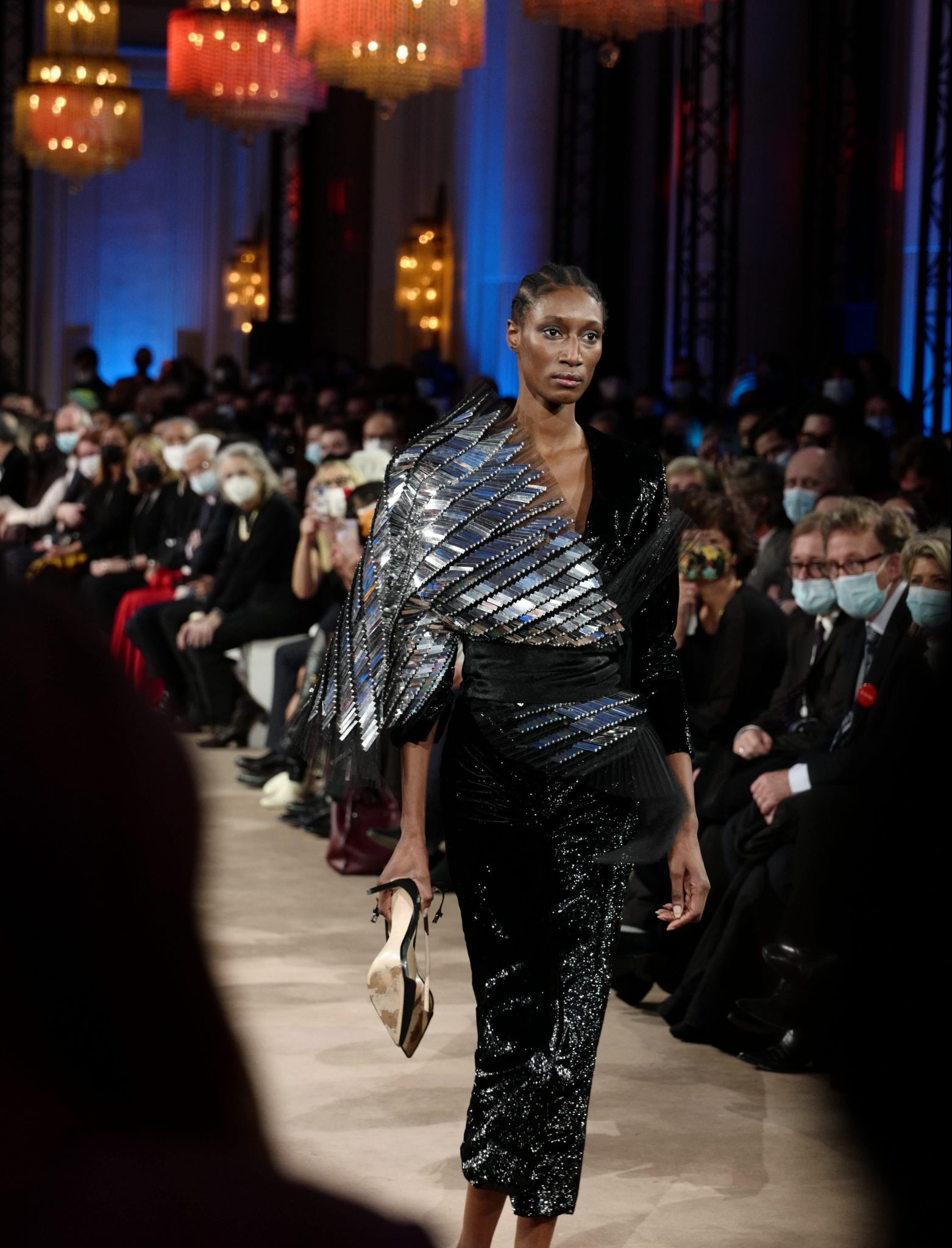 ESMOD dévoile les créations de ses étudiants au cours d’un défilé pour ...