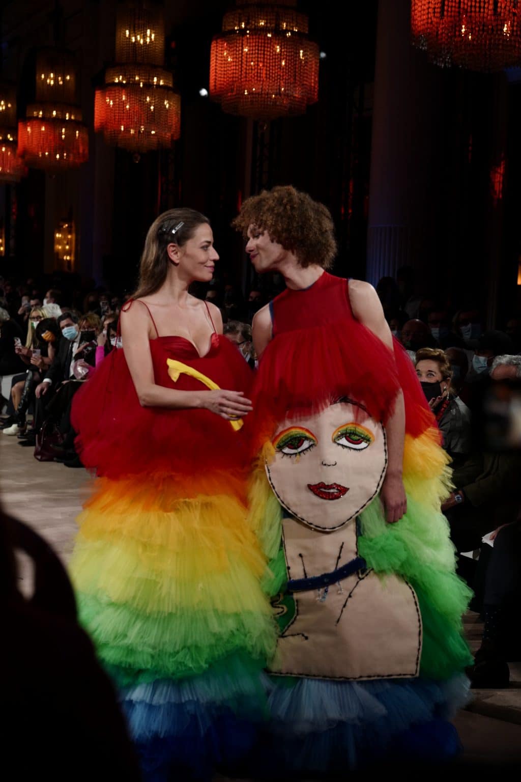 ESMOD dévoile les créations de ses étudiants au cours d’un défilé pour ...