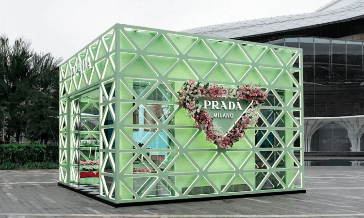 Prada Beauty makes its Hainan debut with a floral pop-up store - Luxus Plus