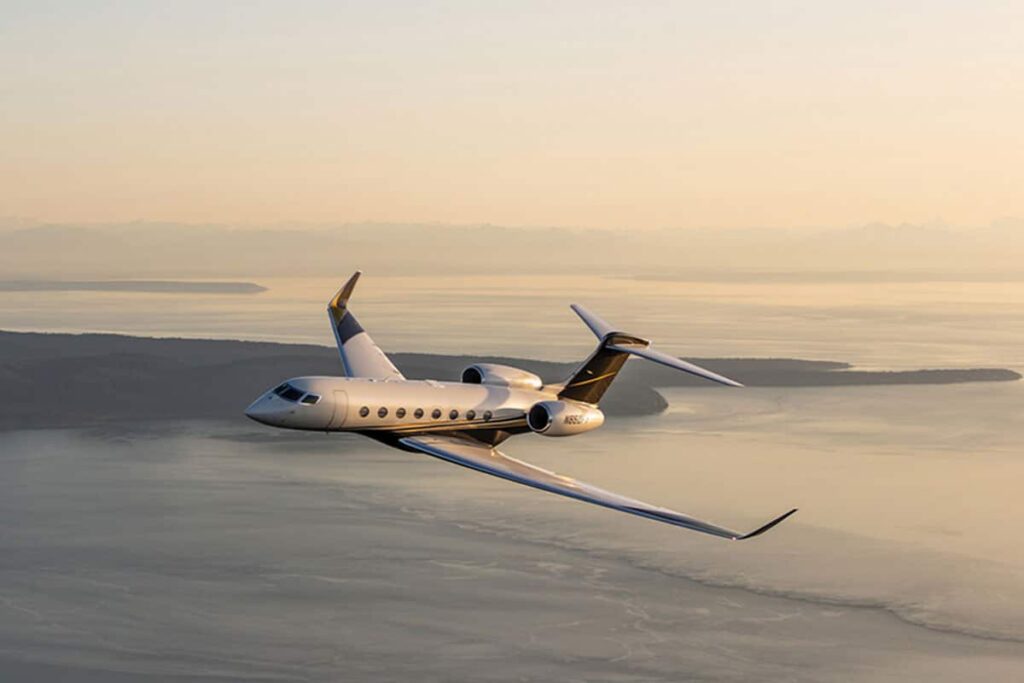 Flexjet raises $800 million in historic investment led by L Catterton ...