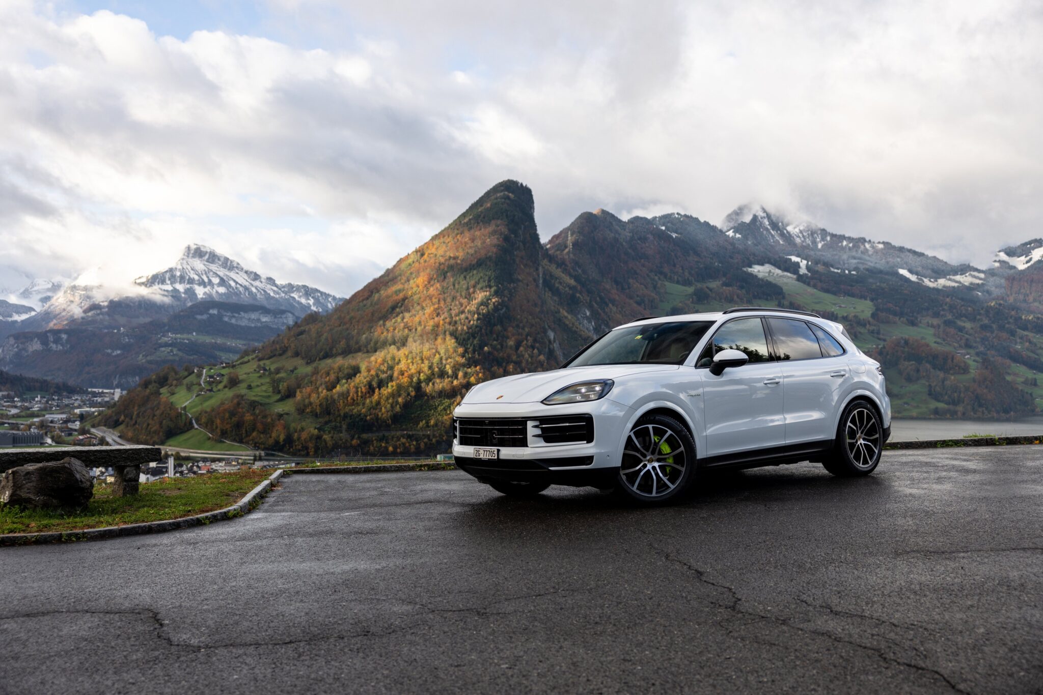 Porsche undergoing major changes : global restructuring and expansion into defense - Luxus Plus