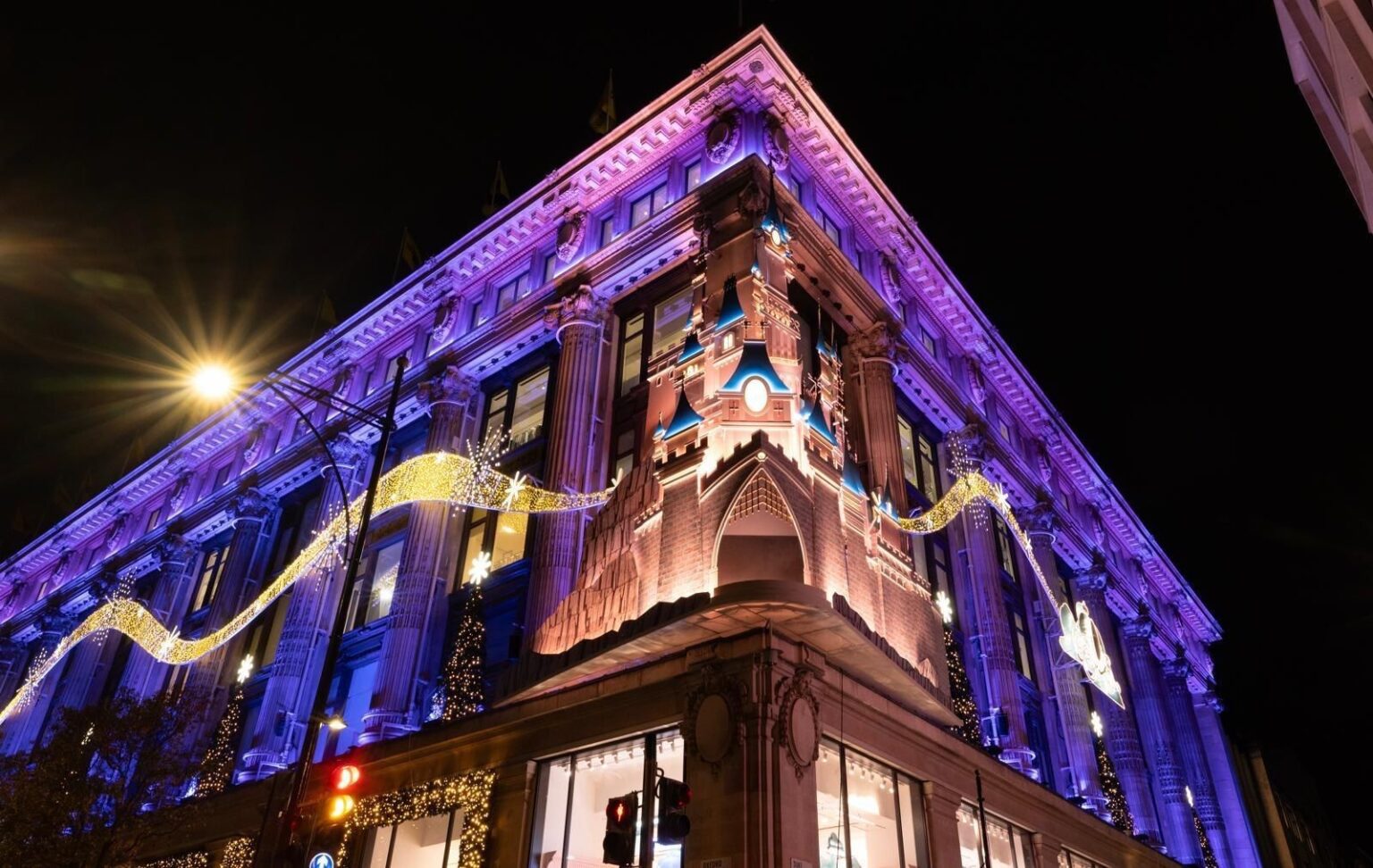 Selfridges kicks off its festive season with The Walt Disney Company ...