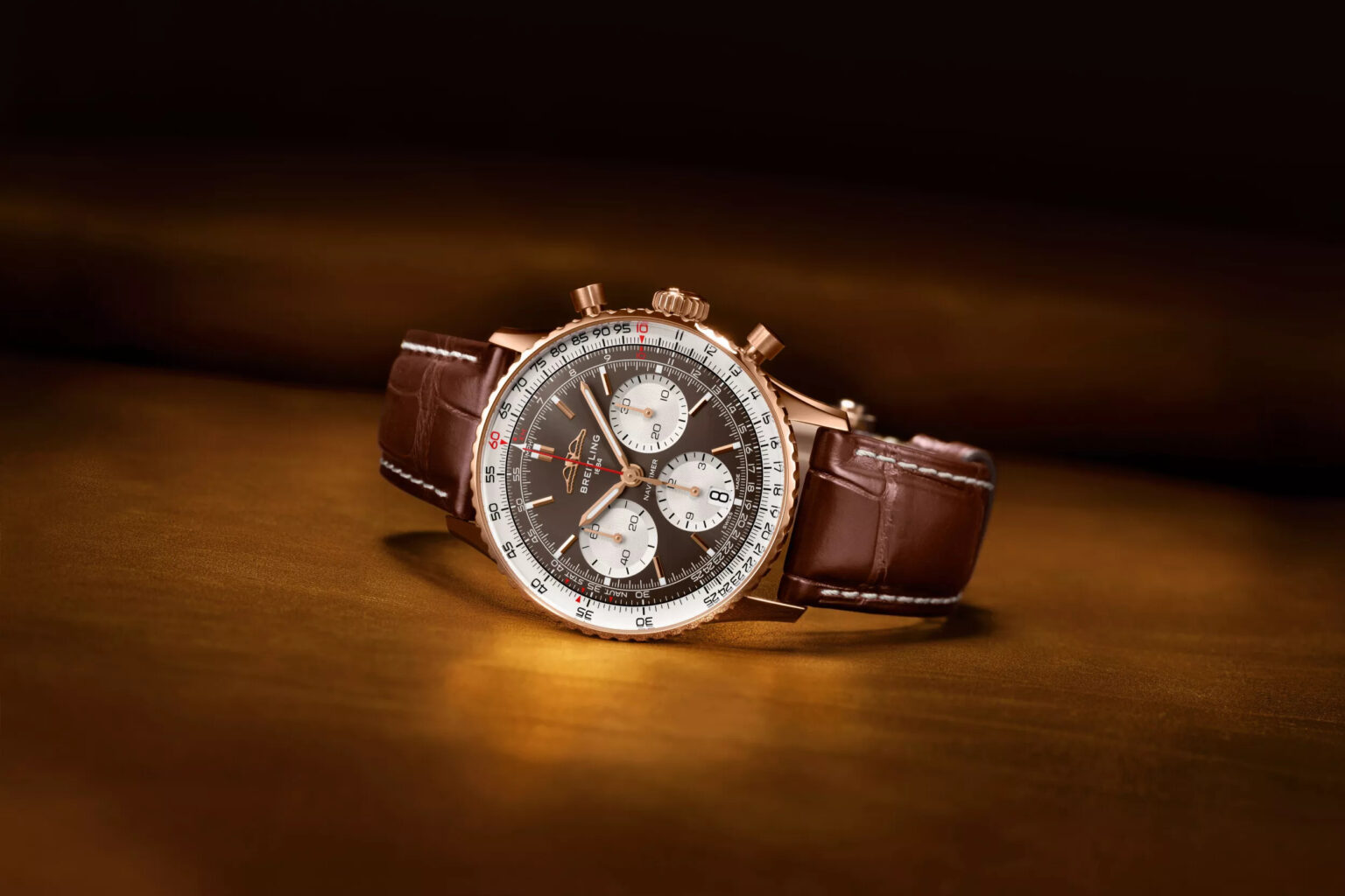 Breitling revisits its iconic models for the holiday season - Luxus Plus