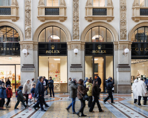 How Kering is strengthening its Eyewear division - Luxus Plus